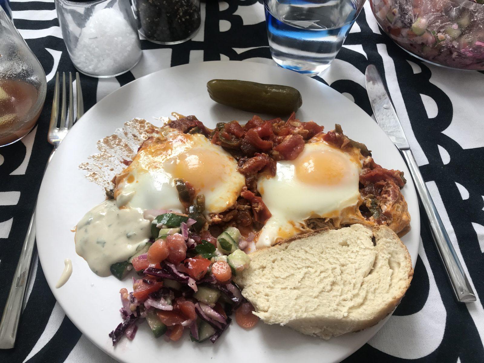 Israeli Brunch Feast with Friends – cultures capsules
